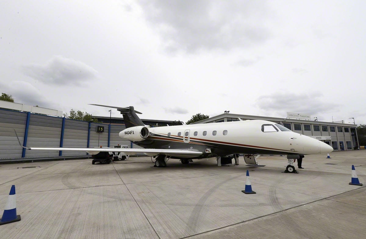 Flexjet’s Legacy 500 Makes Its First Flight into London City Airport ...