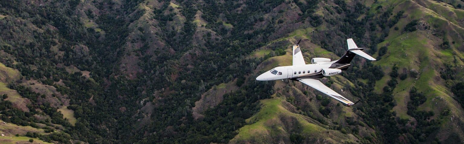 Embraer Phenom 300 | Range | Specification | Flexjet