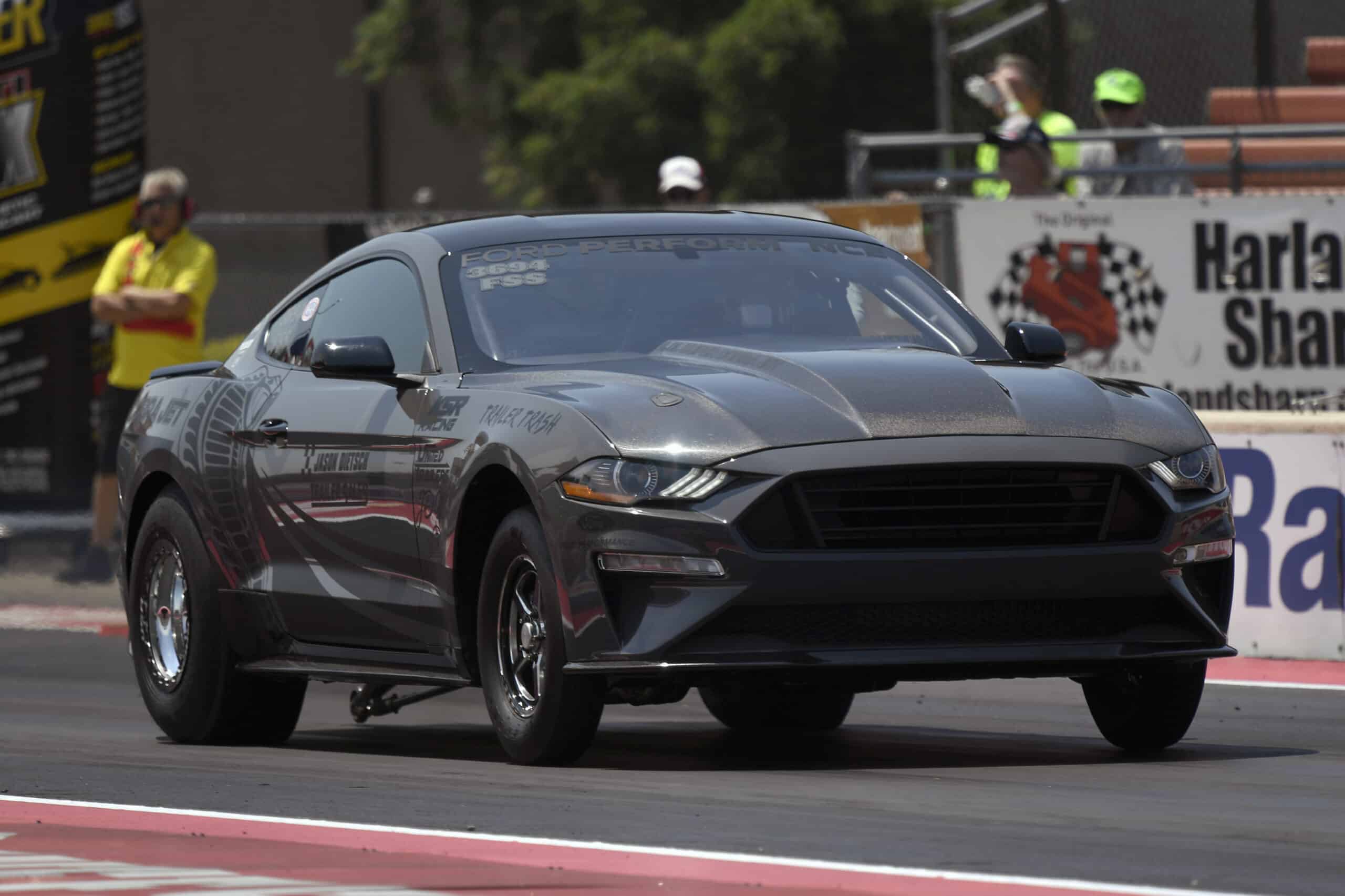 JASON DIETSCH RUNS TO FLEXJET FACTORY STOCK NO. 1 AT SUMMIT RACING ...